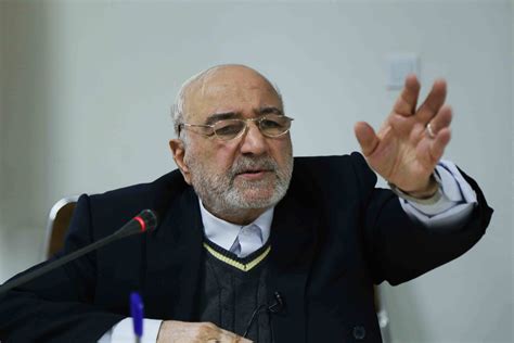 گزارش تصویری نشست نقد عملکرد مراکز تاریخ‌نگاری رسمی انقلاب اسلامی