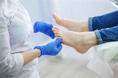 Giradito O Patereccio Cosè Cause Principali E Come Curarlo