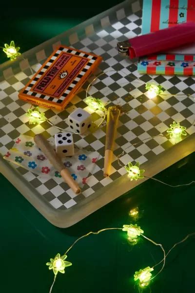 Leaf Buddy String Lights Urban Outfitters Canada