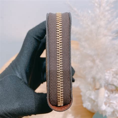 Louis Vuitton 路易威登經典花紋拉鍊銀包zippy Coin Purse｜popchill 拍拍圈