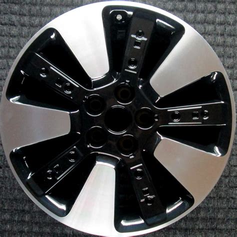 2014 2019 Kia Soul 18″ Oem Wheel Rim Machined W Charcoal Pockets Tpms