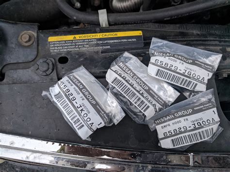65829JG00A ОТБОЙНИК КАПОТА X-TRAIL NISSAN INFINITI | Запчасти на DRIVE2