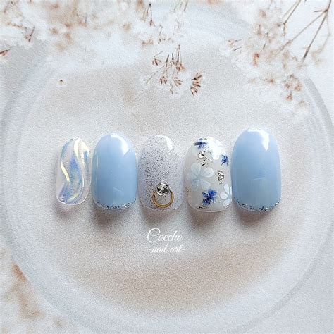 No257 ふんわりフラワーと押し花ネイルblue ネイルチップ ジェルネイル フラワー ブルー 青 水色 花 キラキラ 押し花