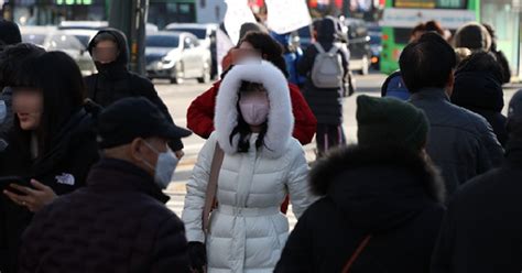 오늘날씨 아침 최저 18도바람에 체감온도는 더 낮아