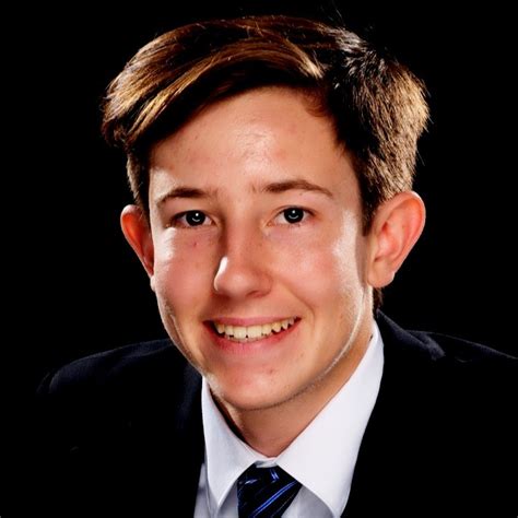 Andrew Cabrera Customer Support Quality Assurance Analyst Shiperp Linkedin