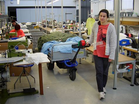 Electric Flatbed Trolleys Zallys Made In Italy Electric Drive Flatbed Zallys Model Ht