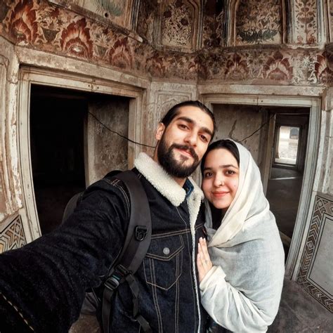 Khaies Barlas Khan Shuja Asad Pictures With His Wife Reviewitpk