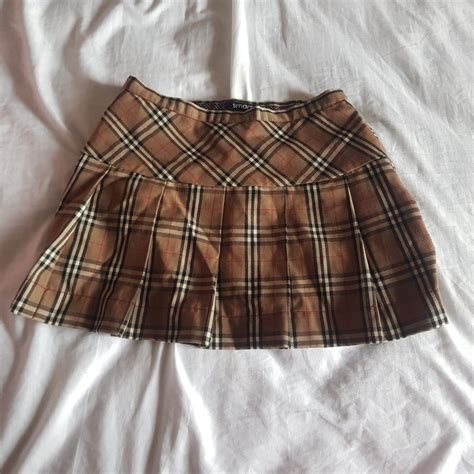 Burberry Plaid Mini Skirt Women S Fashion Bottoms Skirts On Carousell