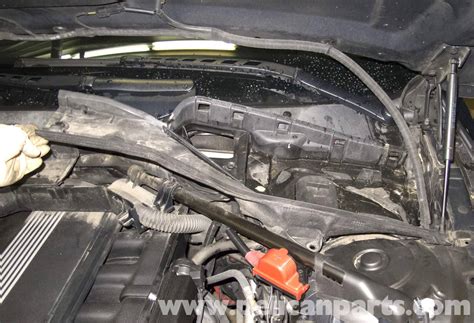 Bmw E60 5 Series Engine Covers Removal 2003 2010 Pelican Parts