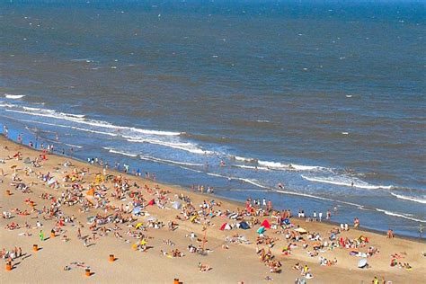 Las Playas De Villa Gesell En La Costa Atlántica Tripin Argentina
