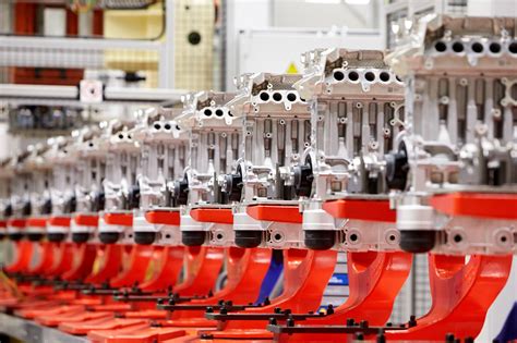 Volvo Cars i Polestar przywracają produkcję w Chinach MOTOFAKTOR
