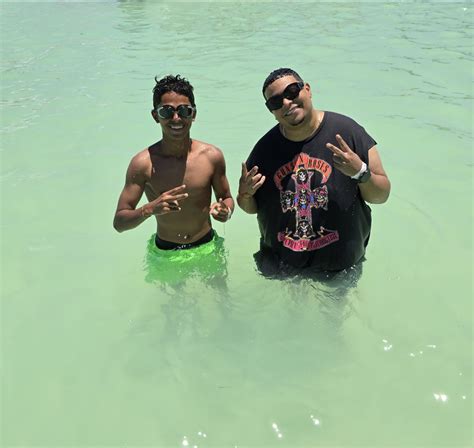 Chris Danki Pa Tur Tahrick Su B Day Wish Nan 🤟🏼 Facebook