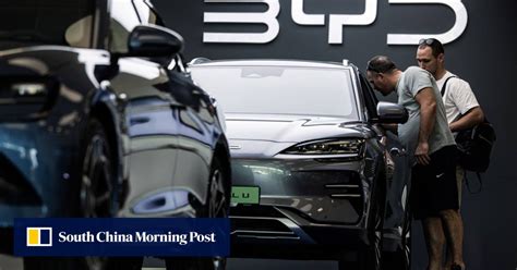 Catl Boss Robin Zeng Urges Chinas Ev Makers To Stop Cutting Prices And