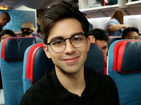 Must See Derrick Monasterios New Hobby Gma Entertainment