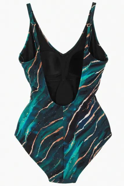 Maudymosi Kostiumėliai