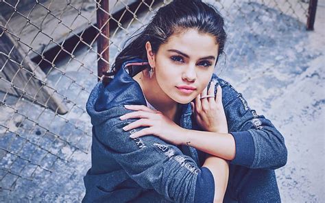 Selena Gomez Hd Wallpapers Free Download WoodsLima