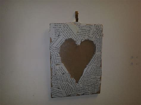 A Photo Frame Made Out Of Recycled Materials Art Design Photo Frame