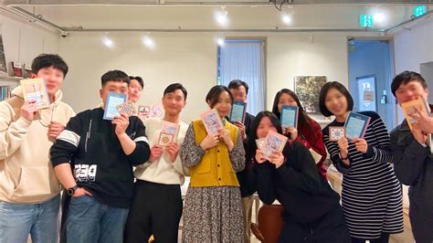 문토 모임 8기 모집 하루 10분 글쓰기 습관 함께해요3주 매일 배달되는 글감으로 나를 표현하는 퍼스널 브랜딩 기초 쌓기 오프라인 앞풀이