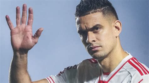 Rafael Borré E Ex Jogador Do Inter Envolvidos Em Nova Informação Scinter