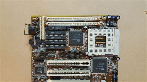 Jk 042e Socket 3 Motherboard 486 3 Pci And 4 Isa Slots Edo Ram Umc