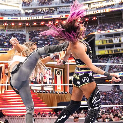Becky Lynch Lita And Trish Stratus Vs Damage Ctrl Wrestlemania 39