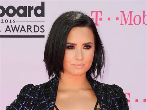 Demi Lovato S Best Hair Moments Of All Time Hairstylecamp