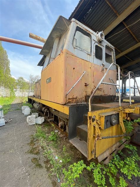 Маневровий тепловоз ТГМ 40 інвентарний номер 12923 дата вводу в експлуатацію 2003 р
