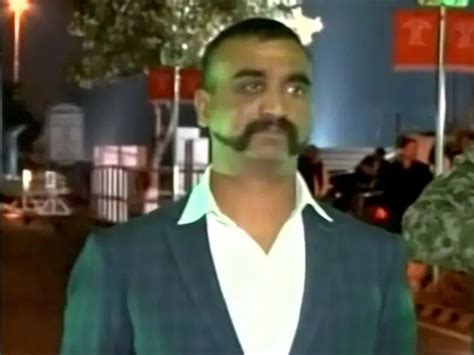 Iaf Pilot Abhinandan Returns Live Updates Wing Commander Abhinandan