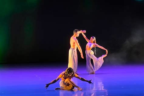 2022西藏文化藝術節壓軸節目「梵音國度」撼動人心的精彩表演