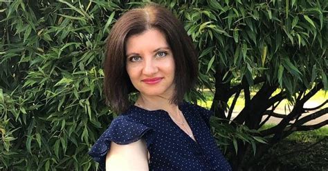 Women Looking For Men Woman Seeking Man For Relationship