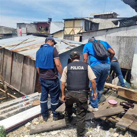 Policía Ecuador on Twitter RT CmdtPoliciaEc Estamos desplegados