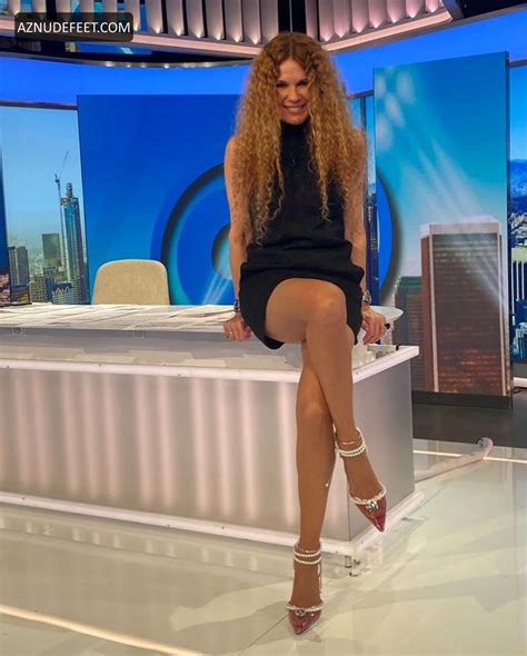 Angie CÁrdenas Feet Aznudefeet
