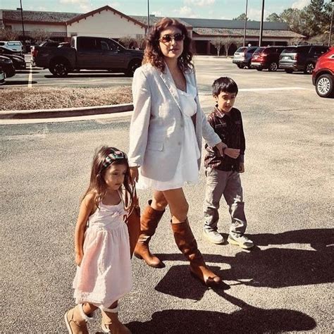 Jazmín Linet Jazminlinet • Threads Say More