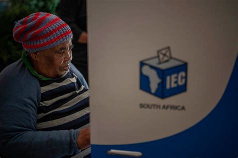 S Africans Vote In Most Competitive Election Since End Of Apartheid Fmt