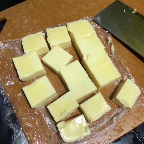 【自制日本豆腐的做法步骤图，怎么做好吃】春春家的小厨房下厨房