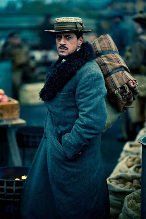 Wonder Woman Diana Steve Trevor And Etta Candy Arrive In New Photos