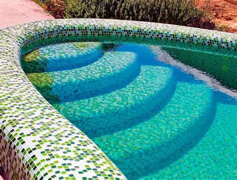 کاشی استخر ضد جلبک؛ سفید سرمه ای آبی ابعاد 2 5 2 5 سانتی متر آراد