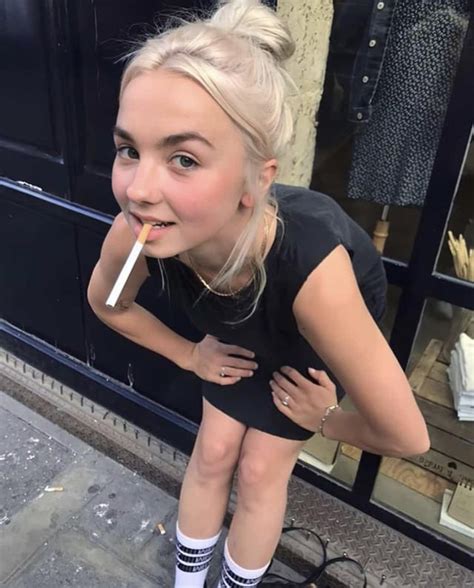 Can Anyone Id This Girl R Smokingfetish