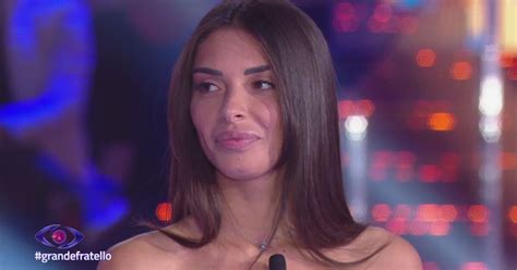 Grande Fratello Sabato Insieme A Greta Entrerà Unaltra Donna