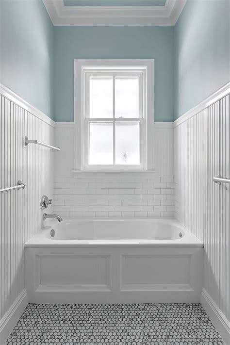 10 Wainscoting Bathroom Ideas For A Stylish Upgrade