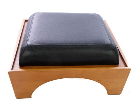 Contemporary Stackable Foot Stools At 1stdibs Levenger Stacking