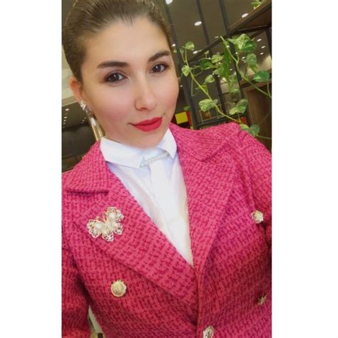 Rita Wael ريتا وائل 🇮🇶 🦋ritawail90723 Snapchat 스토리 스포트라이트 및 렌즈