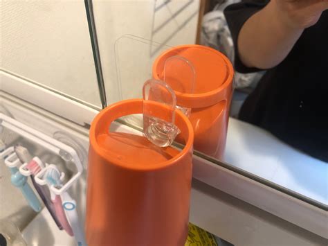 ダイソーの「水切れがいい洗面コップ」で、洗面所のイライラが消えた！【本日のお気に入り】 Kufura（クフラ）小学館公式