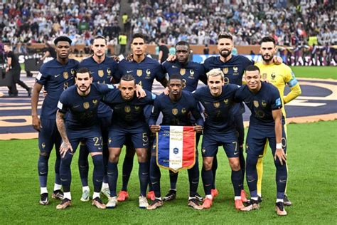 France Pays Bas Les Compositions Probables BeFoot