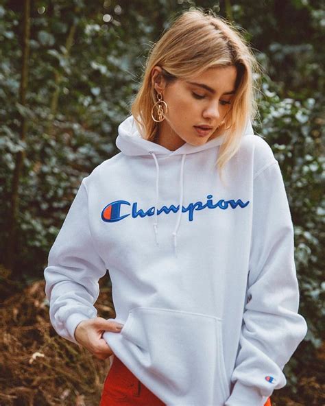Champion Logo Fleece Sweatshirt 100 Exclusive Champion Clothing