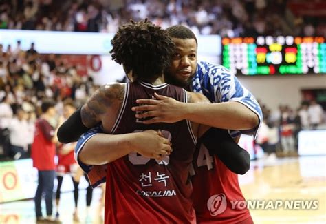 프로농구 인삼공사 스펠맨 등 외국인 선수 6명 재계약 파이낸셜뉴스