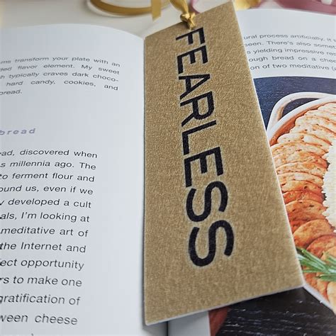 Taylor Swift Felt Bookmark Fearless Black Tuneemanee
