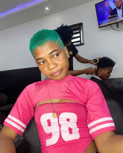 Mr Angua💇👩‍👧‍👧💈 Angua Celebrity Barber 1 • Instagram Photos And Videos