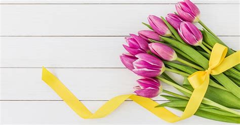 Привітання з 8 березня мамі — Lvivmedia