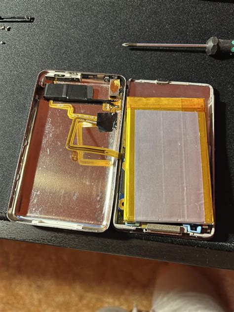 My Modded Classic 7th Gen 2000mah Battery New Housing 128gb Ssd Custom 128gb Thin Back And
